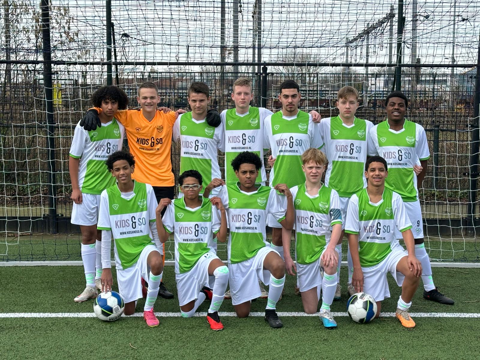 Gehavend JO15-2 pakt volle buit bij koploper | Voetbalvereniging ...